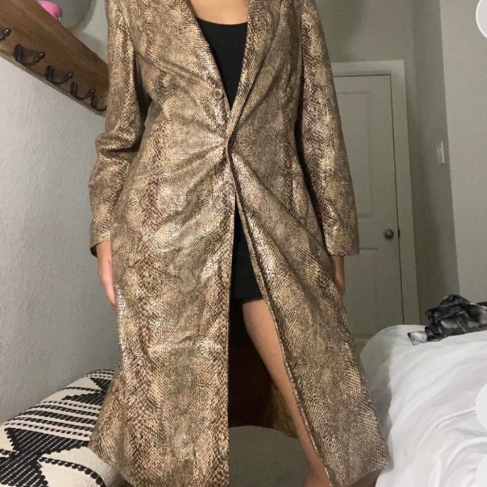 Vintage Snakeskin Coat - Gem